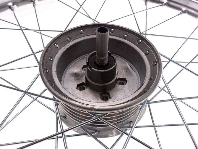 Velg 19 inch spaakwiel Tomos 2L / 3L voorwiel chroom A-kwaliteit